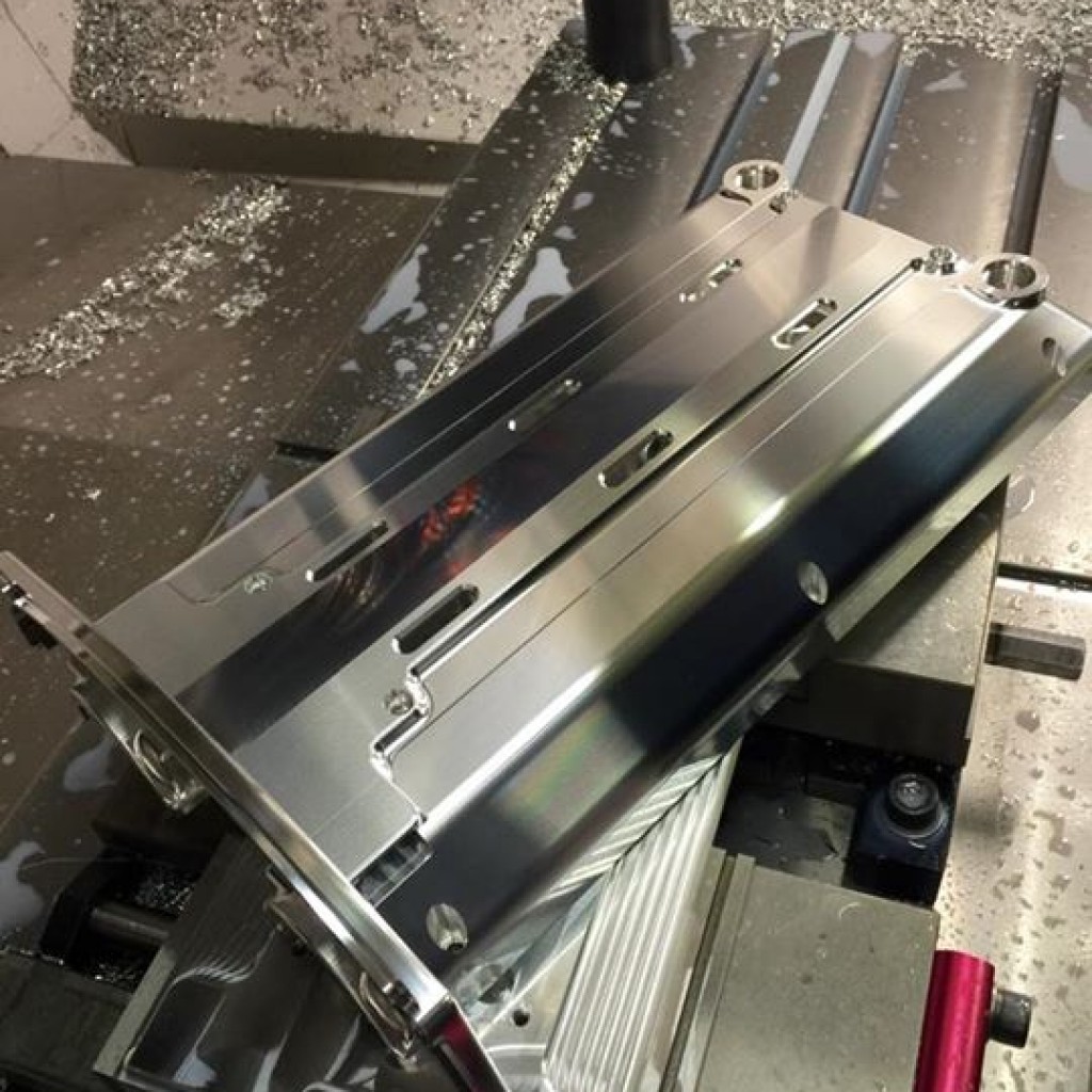 Frontline Fabrication Evo 4-9 Billet Aluminum Machined Spark Plug Cover ...